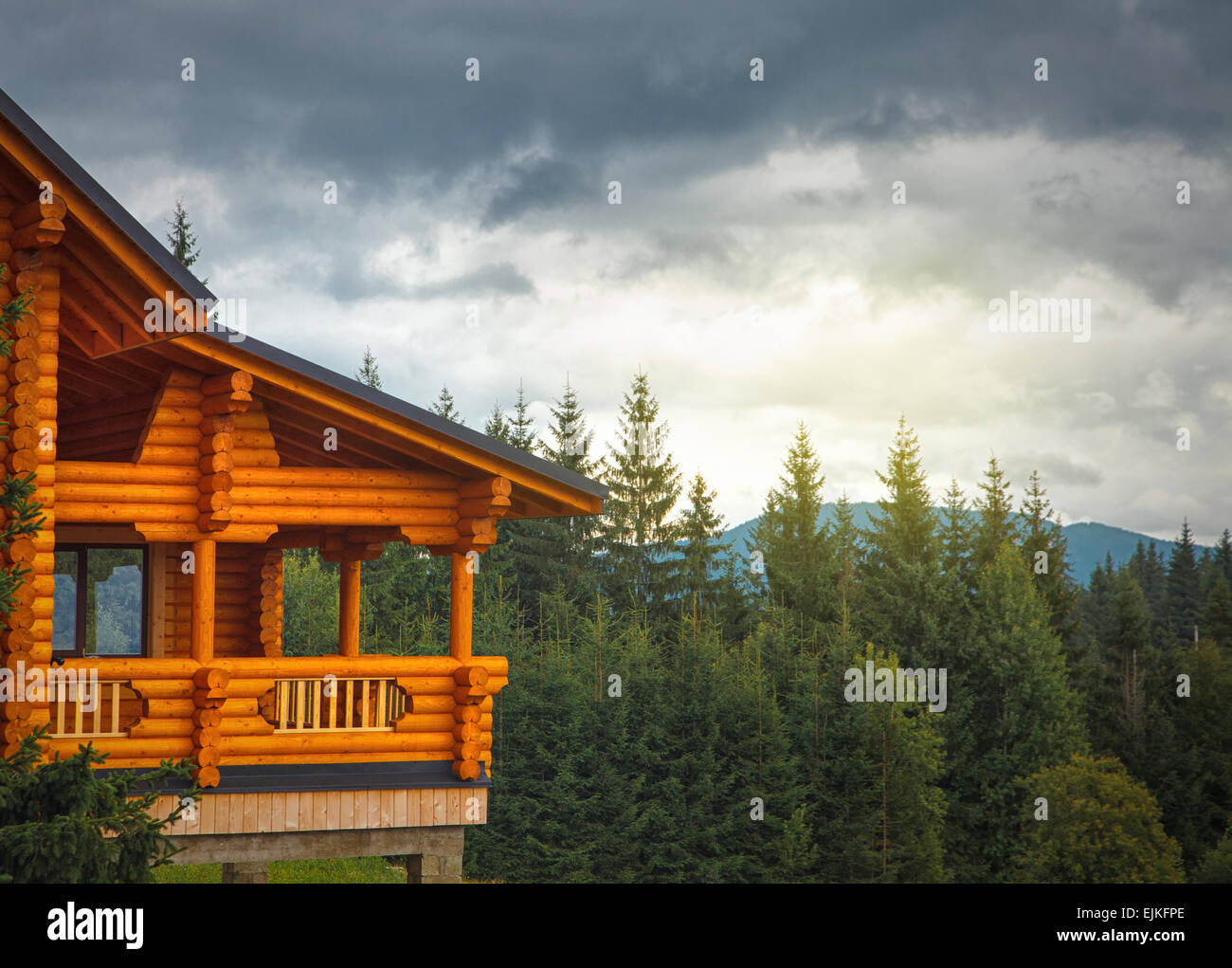 wooden cottage in the mountains Stock Photo - Alamy