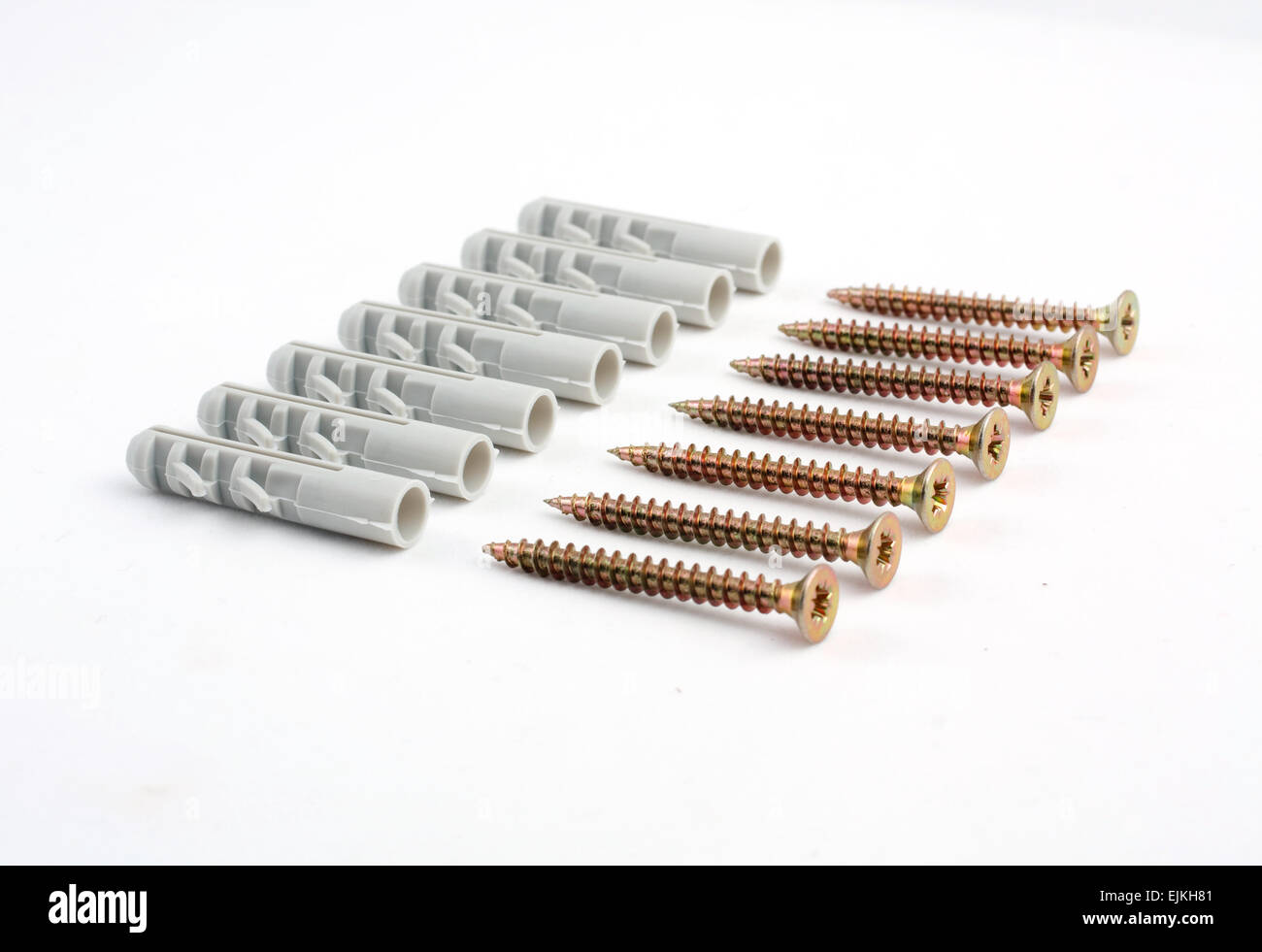dowels and screws Stock Photo - Alamy