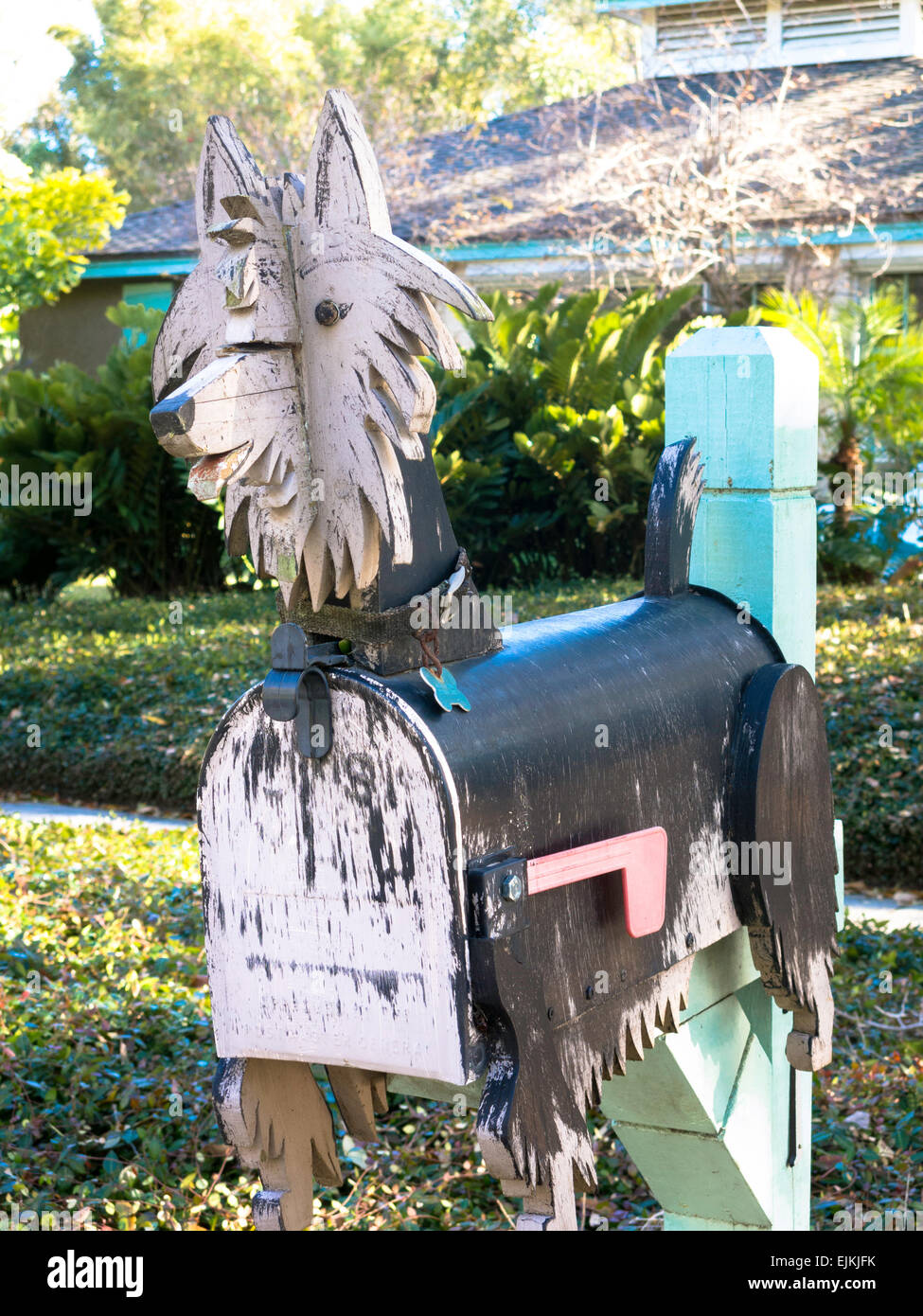 Hand Painted Dog Mailbox (letterbox), Residential Suburban Home ...