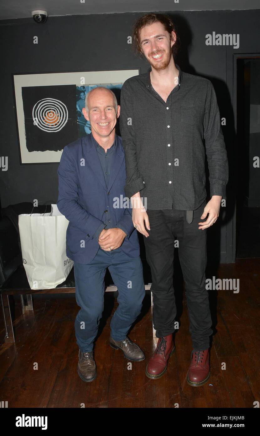 Andrew hozier byrne hi-res stock photography and images - Alamy