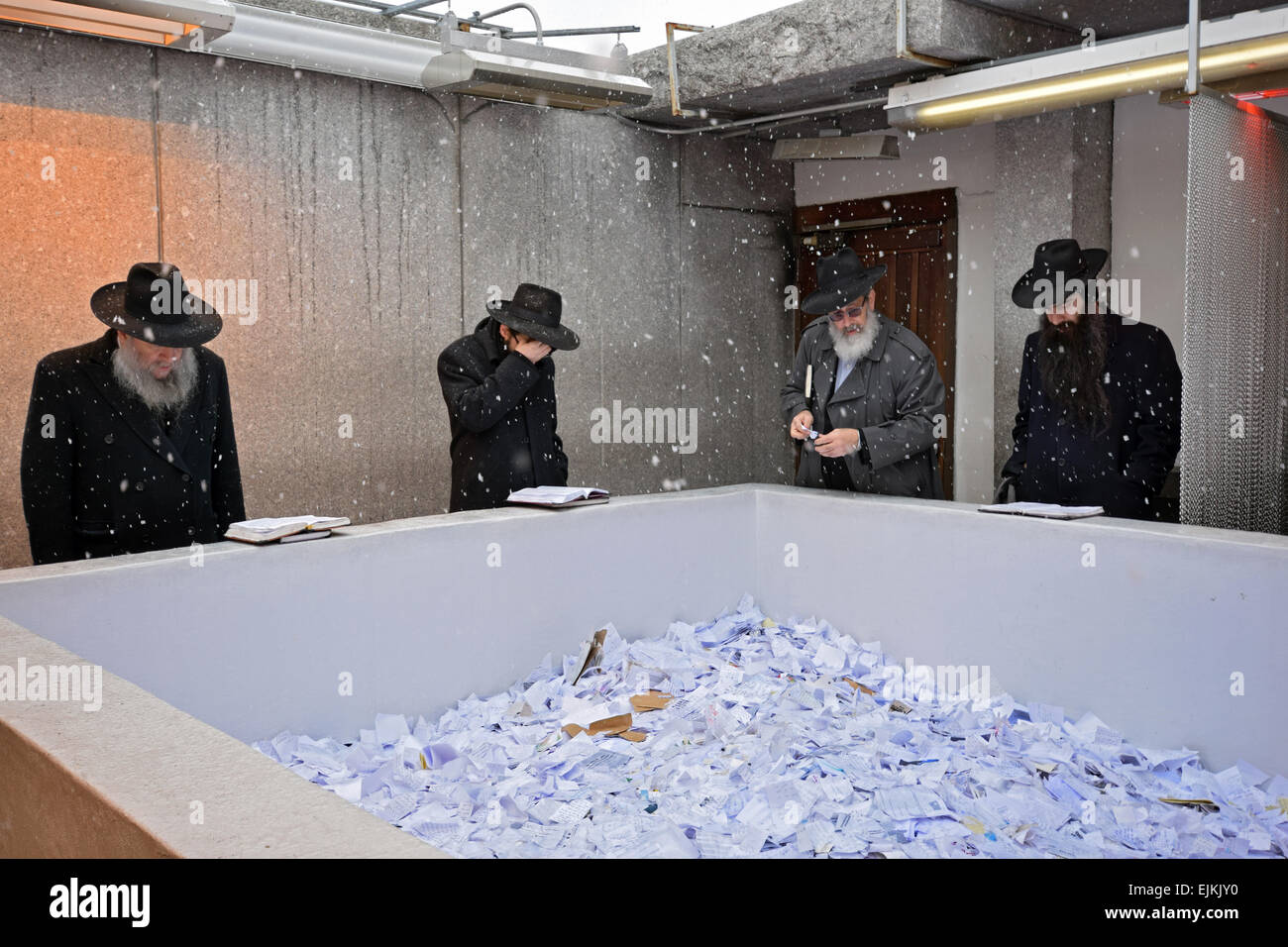 Jewish winter hi-res stock photography and images - Alamy