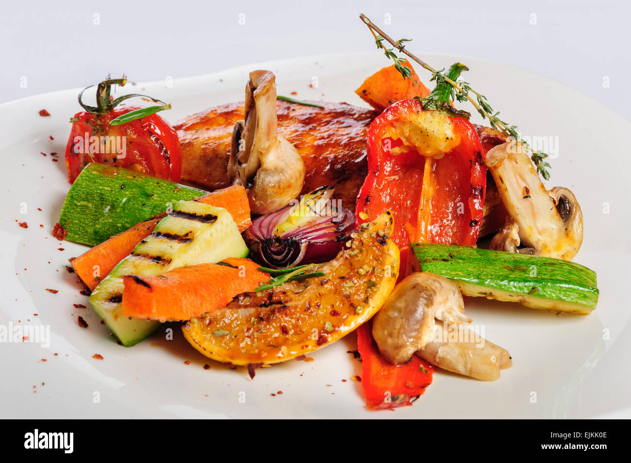 Grilled chicken fillet and vegetables Stock Photo - Alamy