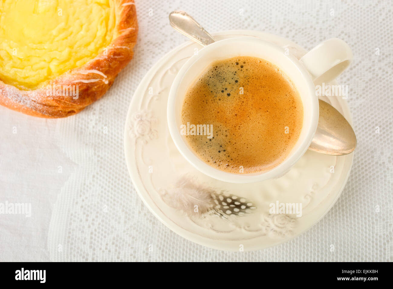 Easter coffee hi-res stock photography and images - Alamy