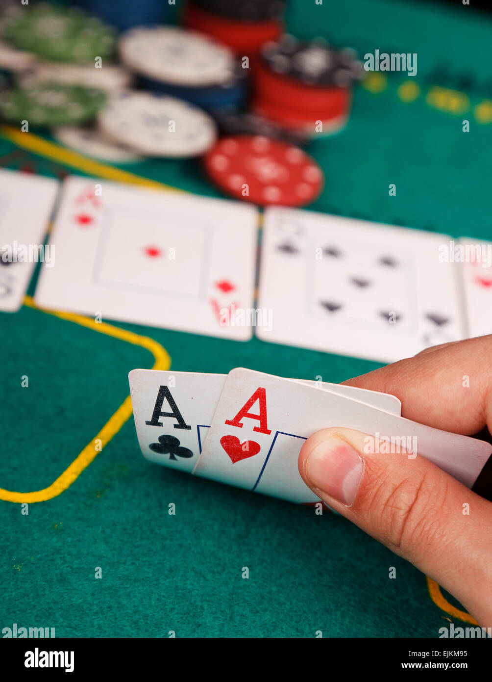 Human hand holding two cards hi-res stock photography and images - Alamy