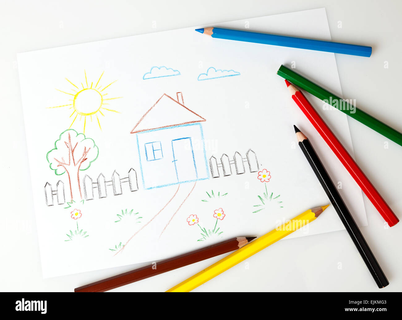 Drawing art childhood hi-res stock photography and images - Alamy