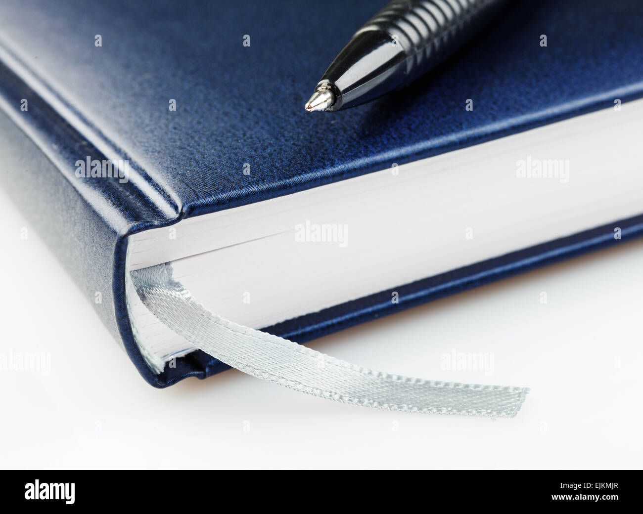 notebook with pen Stock Photo - Alamy