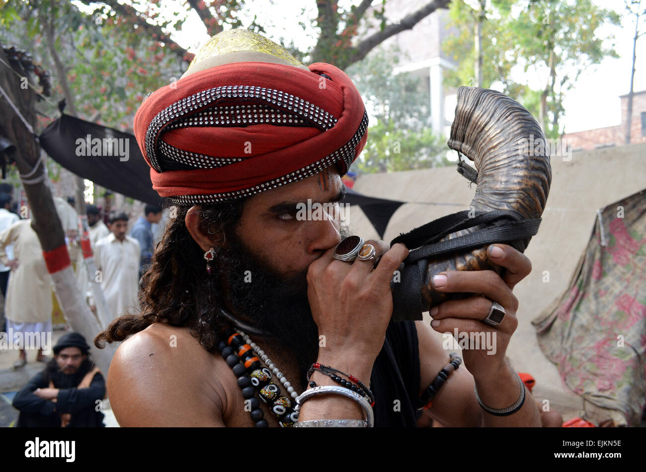 Madho lal hussain shrine hi-res stock photography and images - Alamy