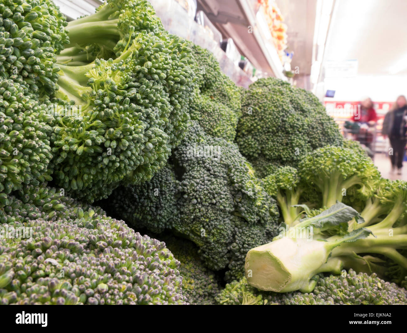 Broccolis hi-res stock photography and images - Alamy