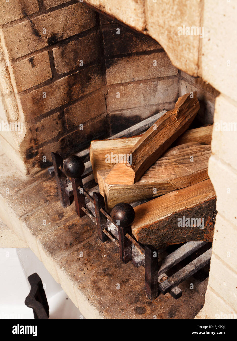 vintage antique fireplace Stock Photo - Alamy