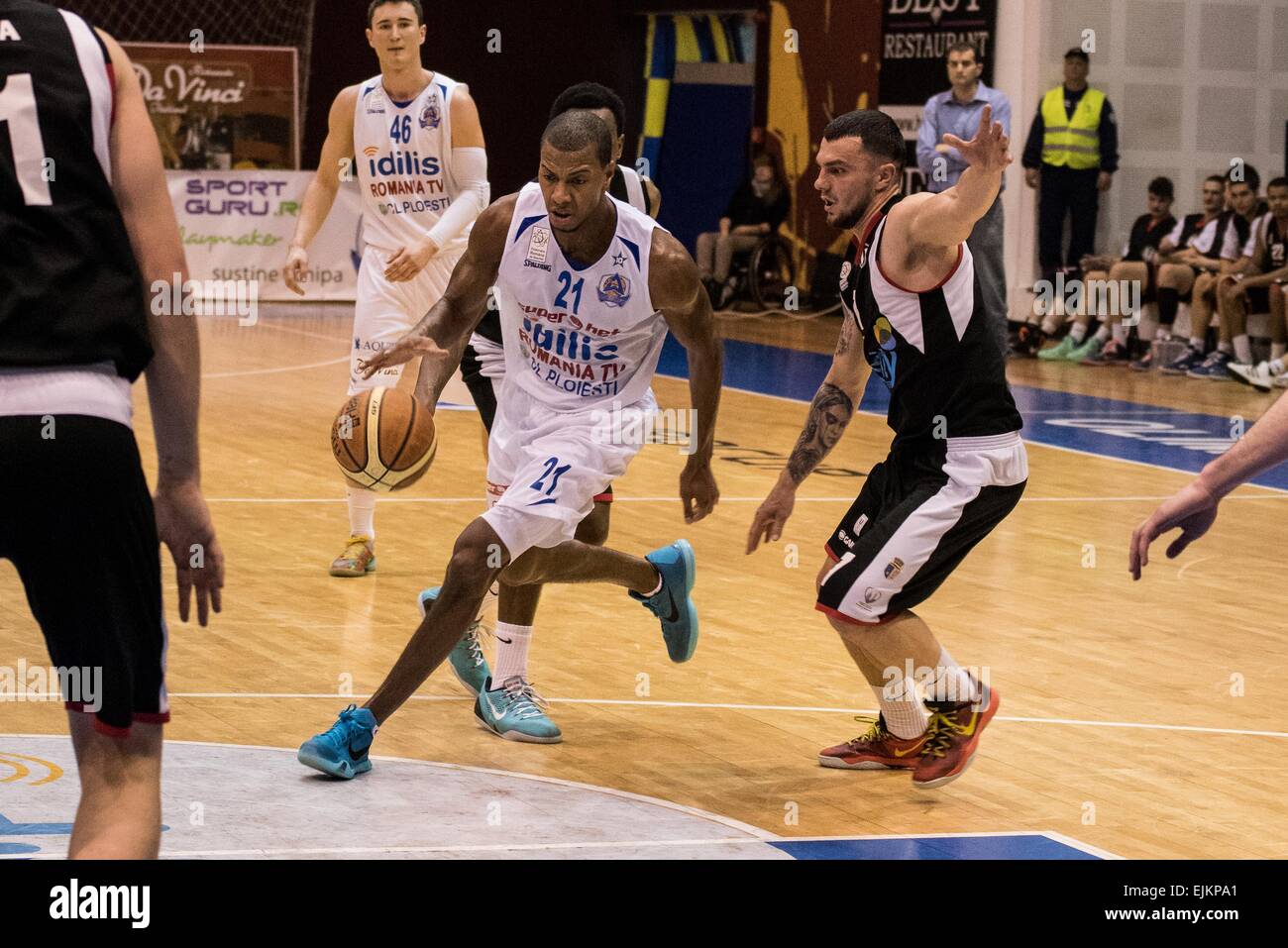 March 28, 2015: Jermaine Jonte Flowers #21 of CSU Ploiesti in action ...
