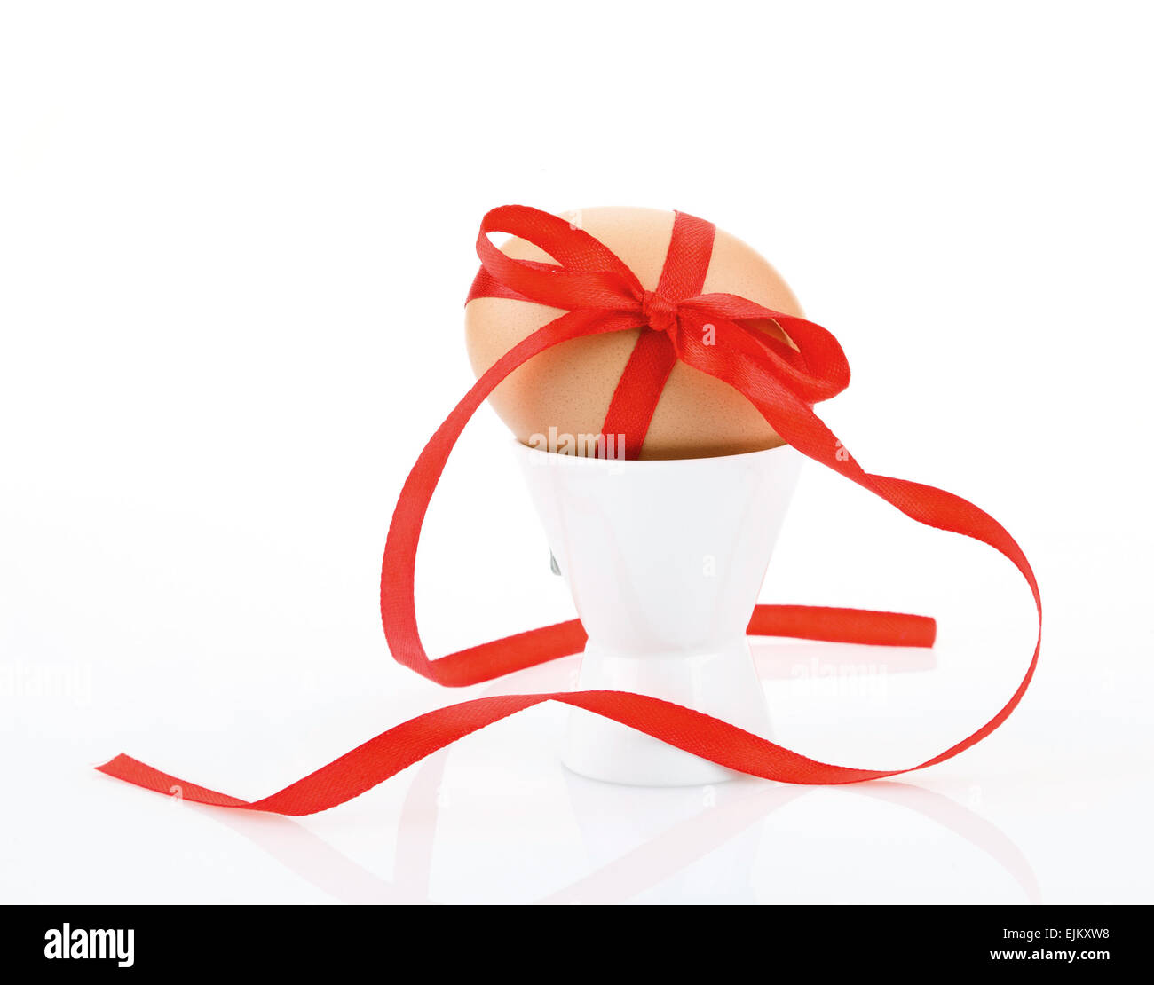 Shiny egg decoration hi-res stock photography and images - Alamy