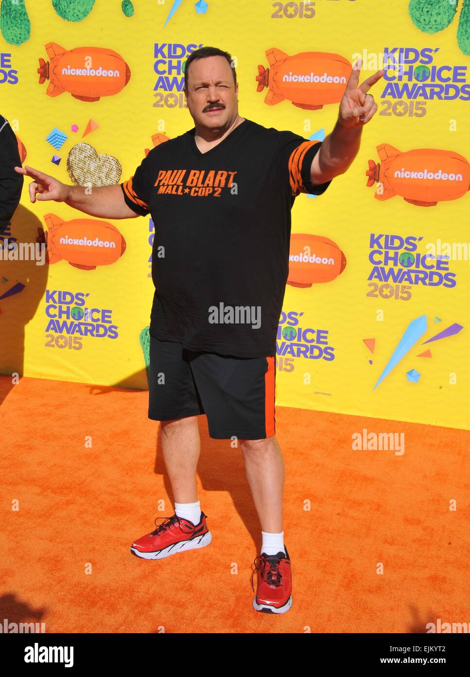 Los Angeles, CA, USA. 28th Mar, 2015. Kevin James at arrivals for ...