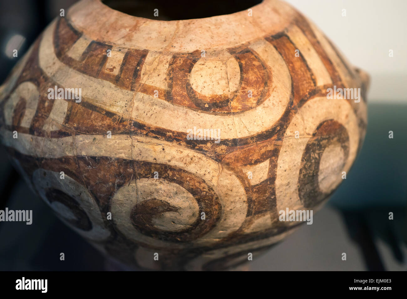 decorated clay pottery of ancient Egypt Stock Photo - Alamy