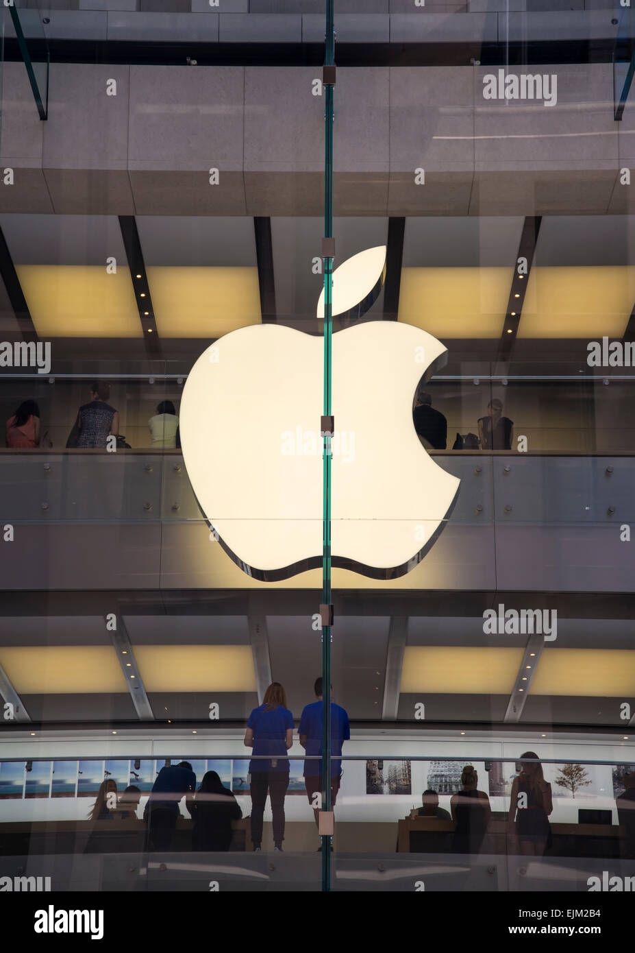 SYDNEY, AUSTRALIA - FEBRUARY 2, 2015: Detail from Apple shop in Sidney ...
