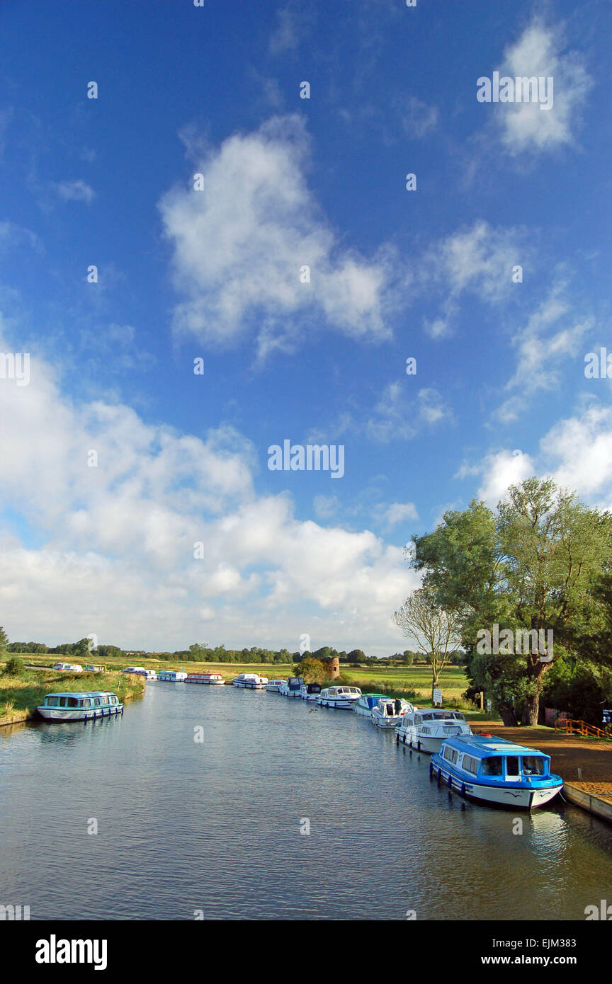 Wide horizons hi-res stock photography and images - Alamy