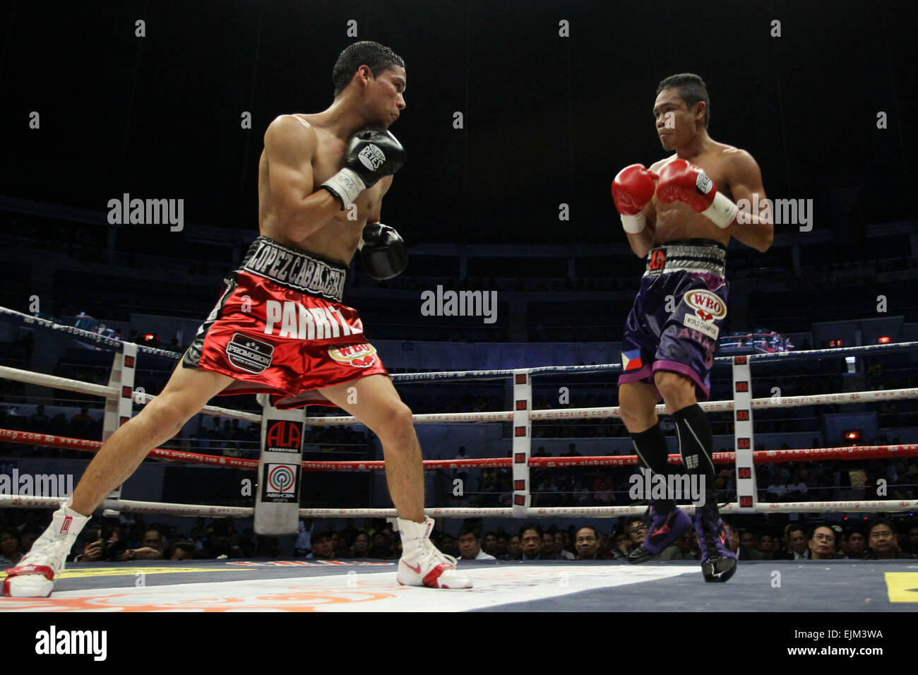 Manila, Philippines. 28th Mar, 2015. Donnie Nietes of the Philippines ...