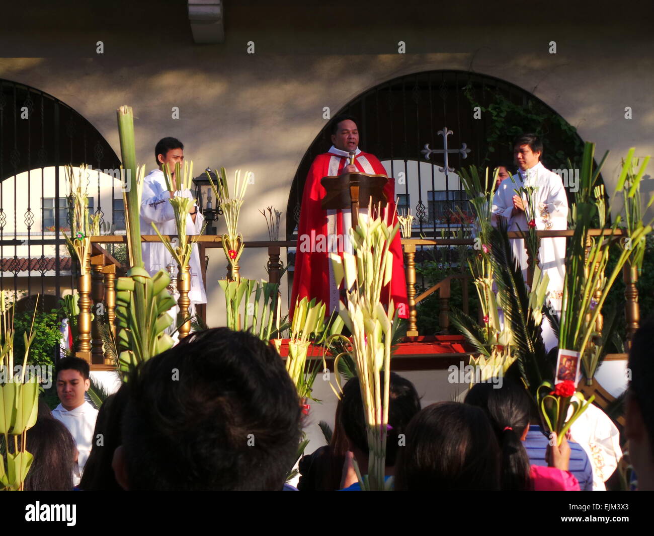 Manila, Philippines. 29th Mar, 2015. Filipino Catholic celebrates Palm ...
