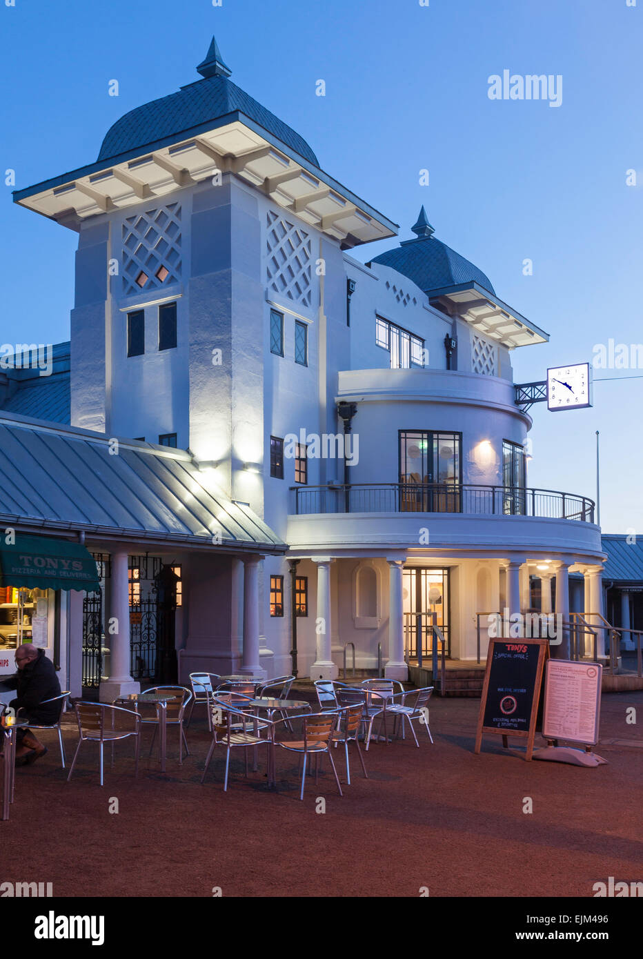 Penarth wales cafe hi-res stock photography and images - Alamy