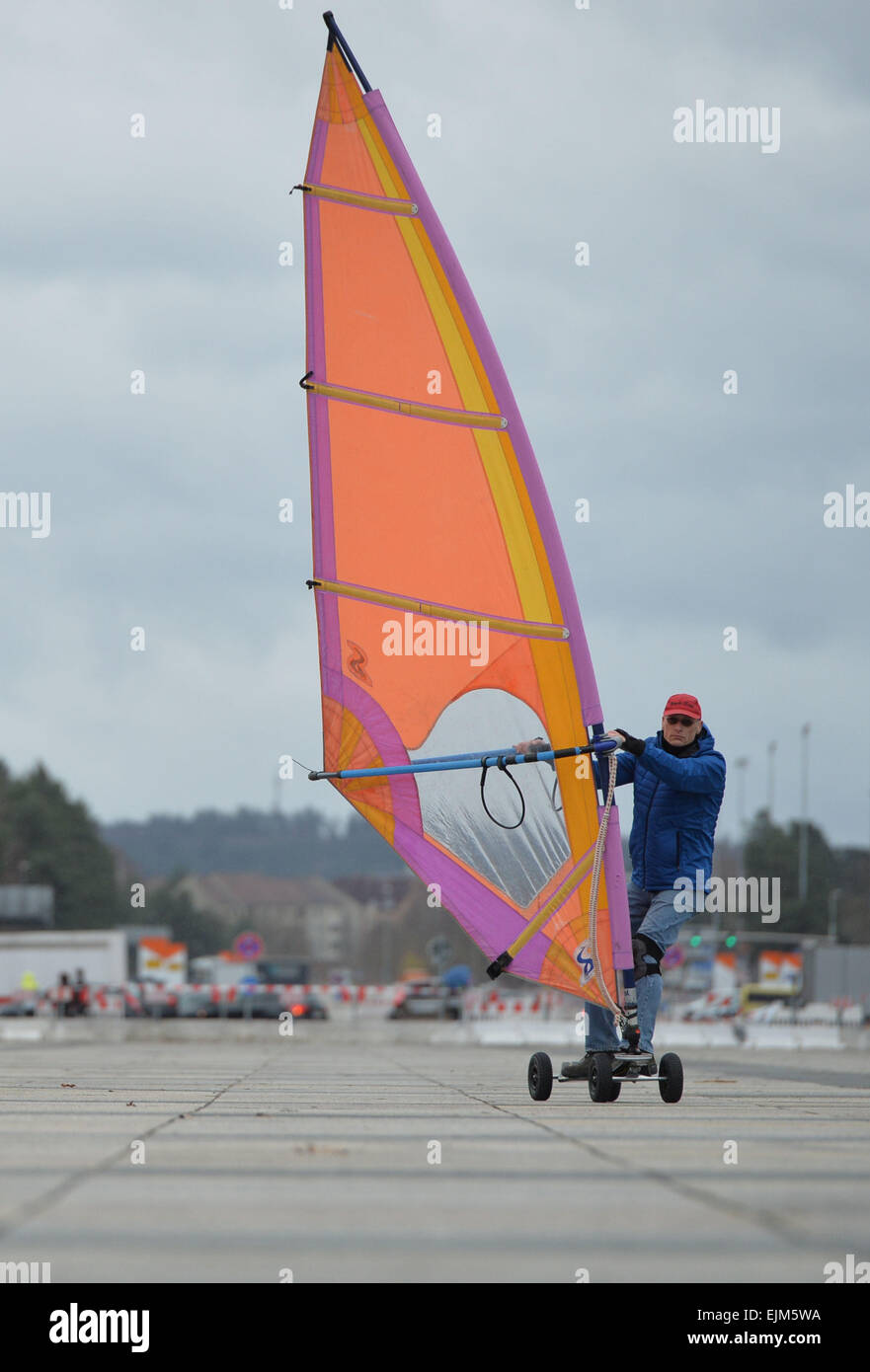 Nuremberg, Germany. 29th Mar, 2014. A man skate sails on the Grosse ...