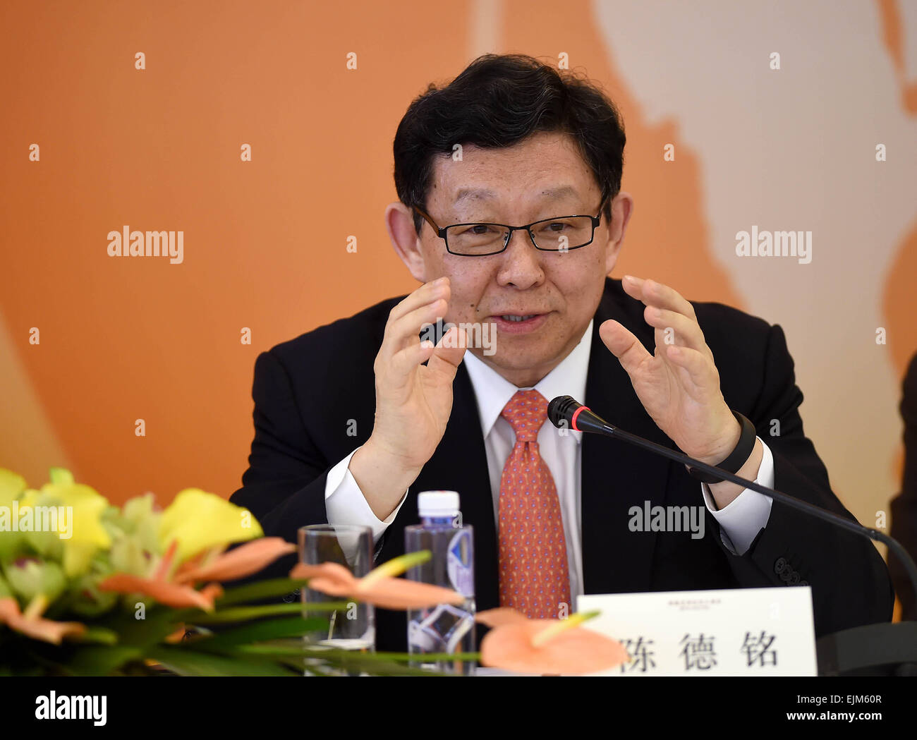 (150329) -- BOAO, March 29, 2015 (Xinhua) -- Chen Deming, President of ...