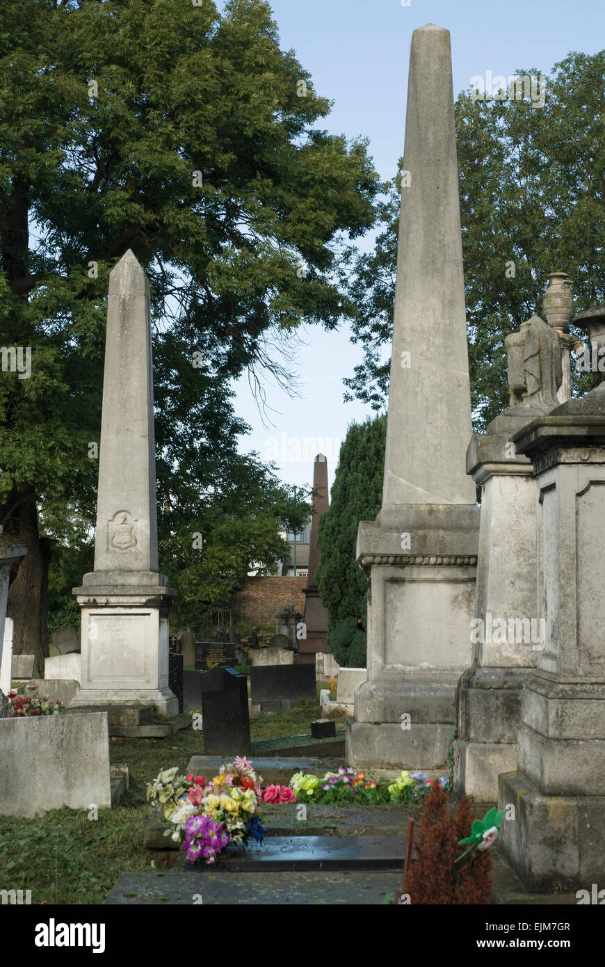 Kensal Green Cemetery London High Resolution Stock Photography and ...