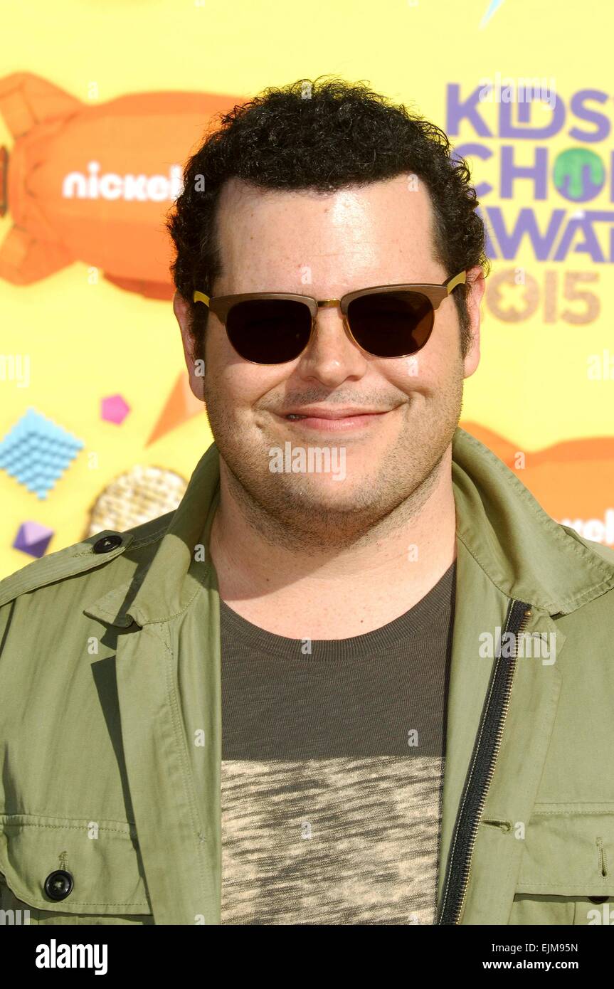 Josh Gad 28th Annual Kids Choice Awards 2015 28/03/2015 in Los Angeles ...