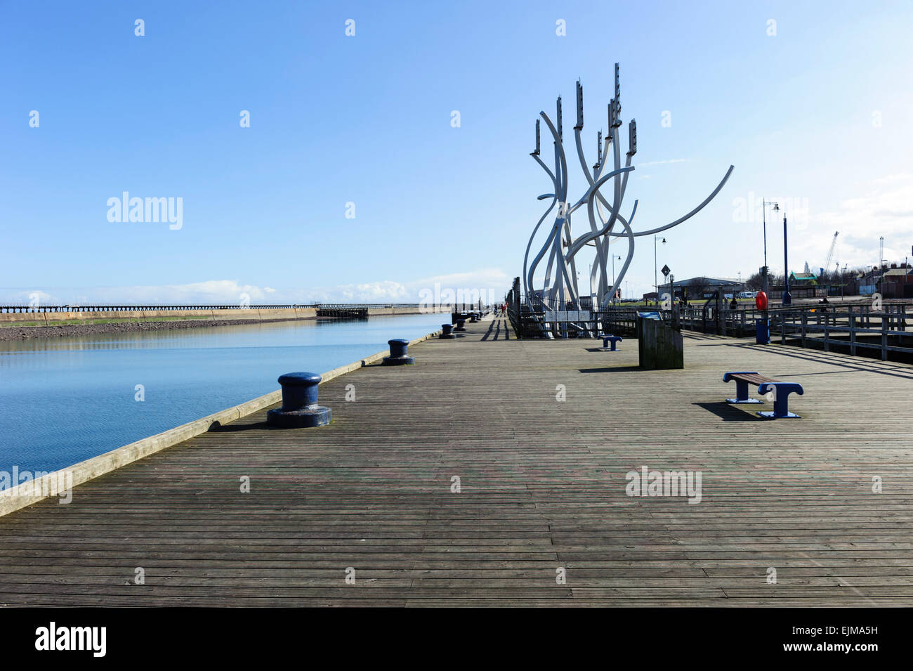Blyth harbour east pier hi-res stock photography and images - Alamy