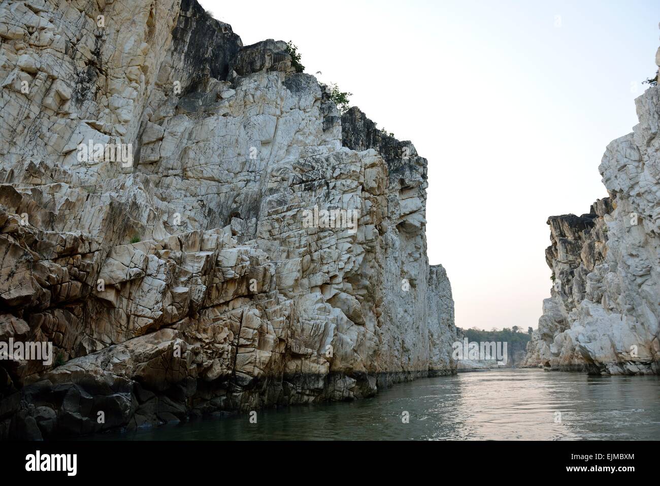 Marble rocks of jabalpur district hi-res stock photography and images ...