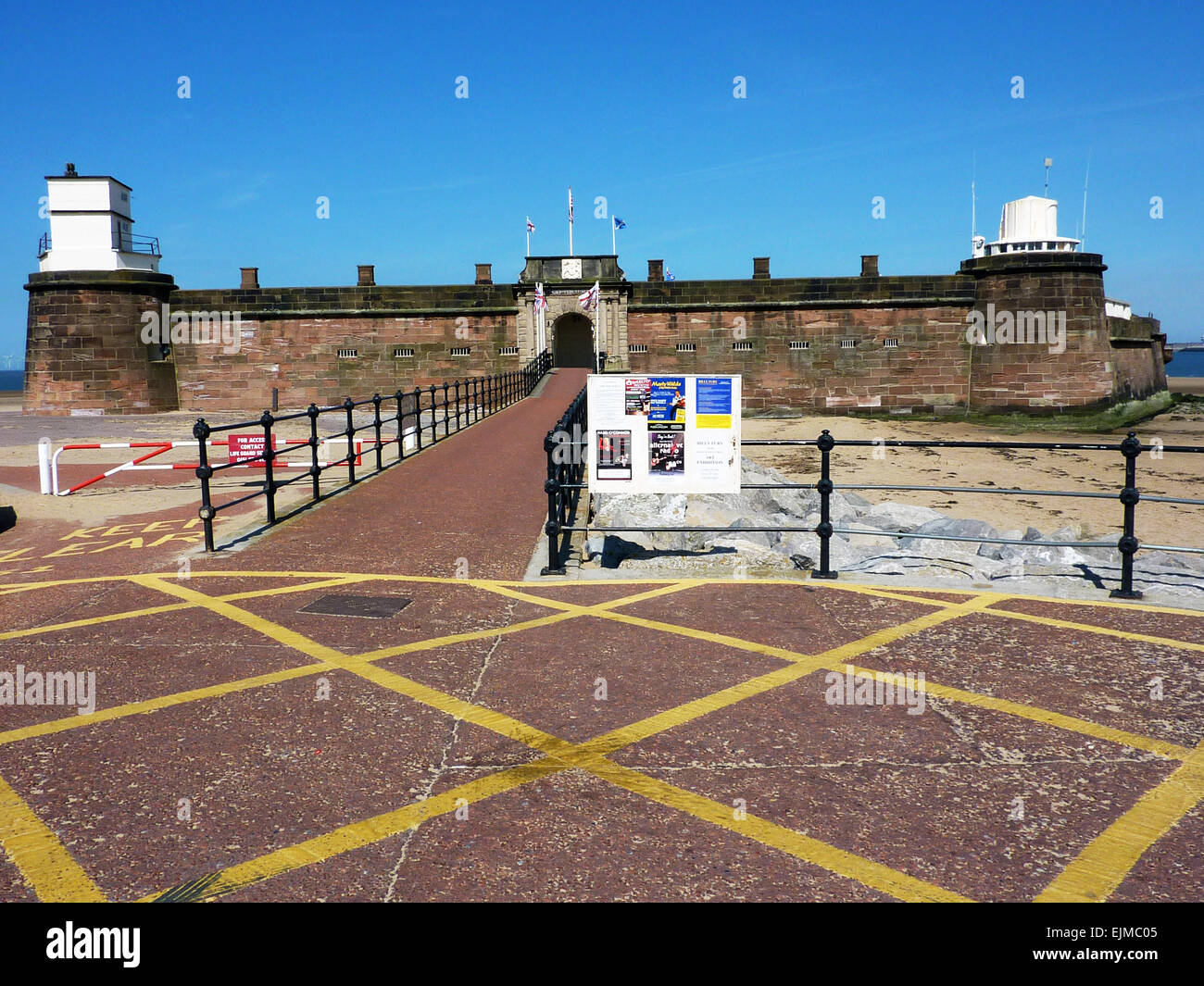 fort perch rock new brighton Stock Photo - Alamy