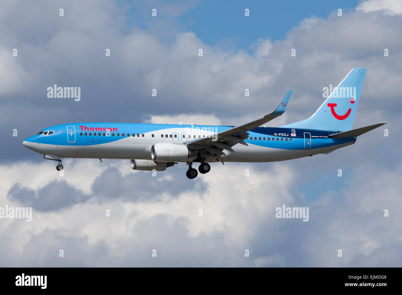 Liverpool plane hi-res stock photography and images - Alamy