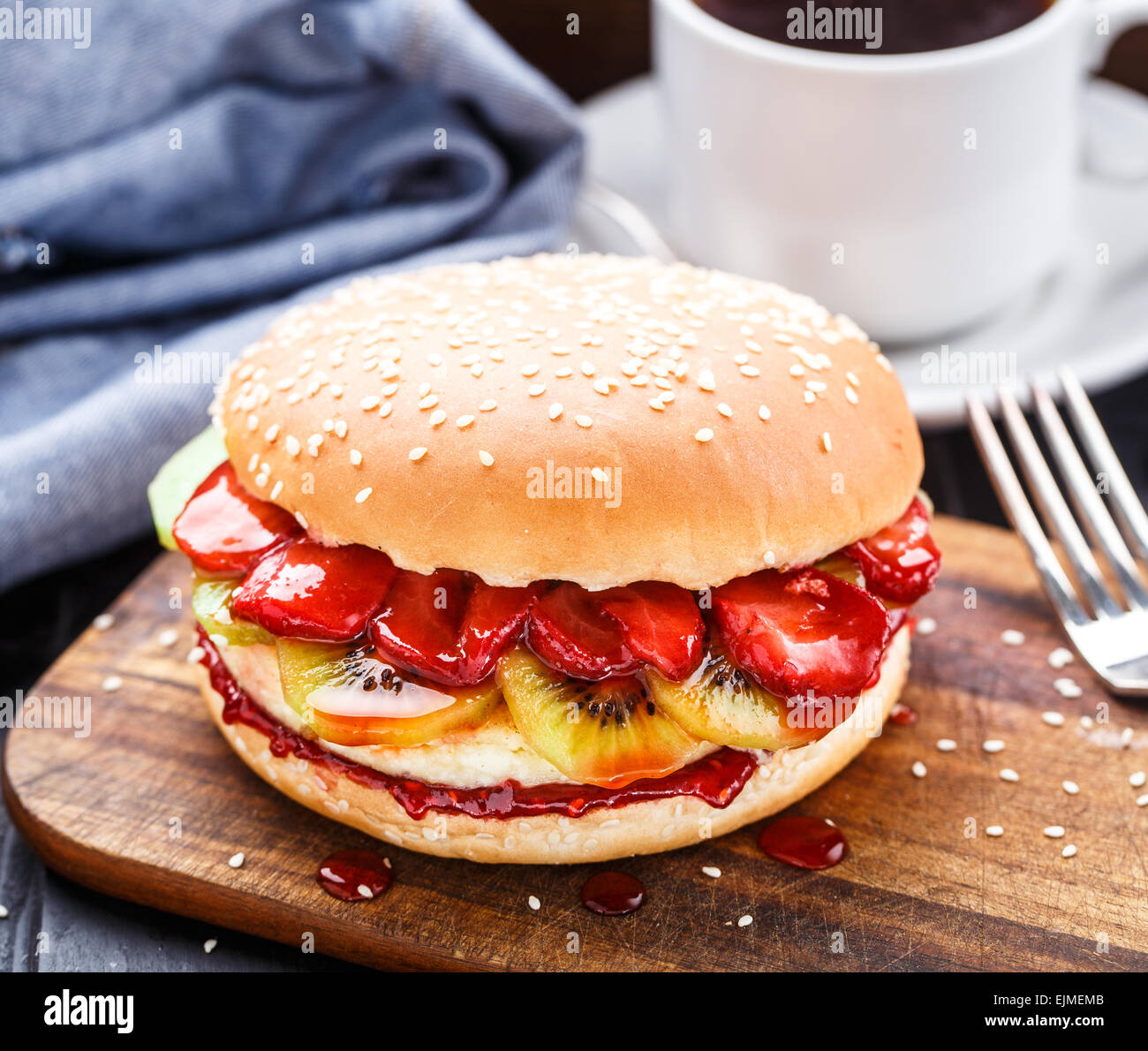 Sweet burger hi-res stock photography and images - Alamy