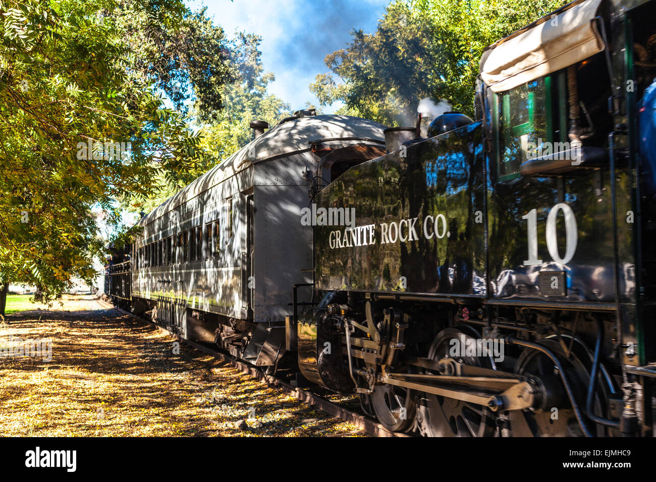 The California State Railroad museums excursion train in Sacramento ...