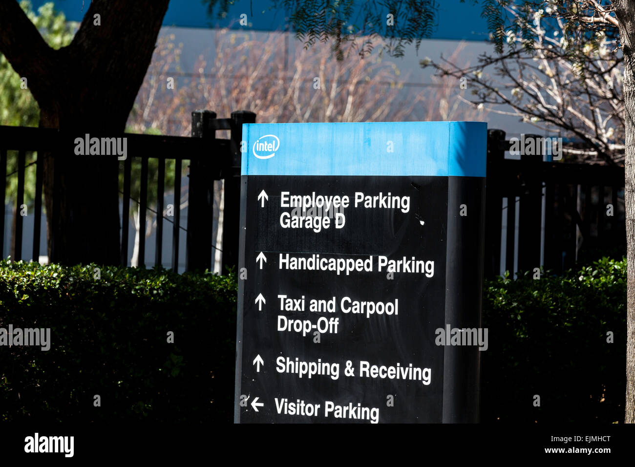 Intel Corporation in Santa Clara Californai Stock Photo - Alamy