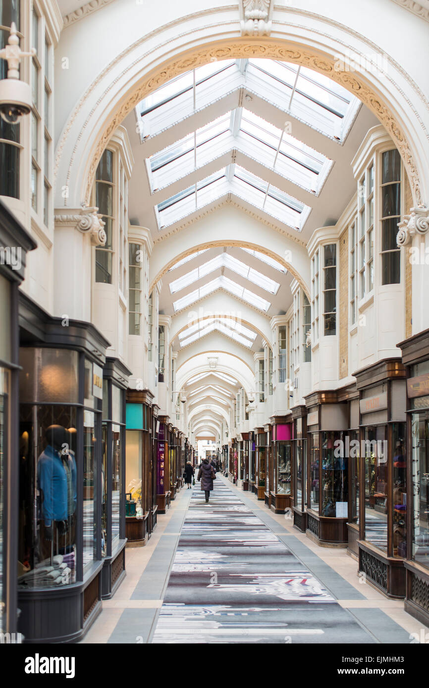 Burlington Arcade, Mayfair, London Stock Photo - Alamy