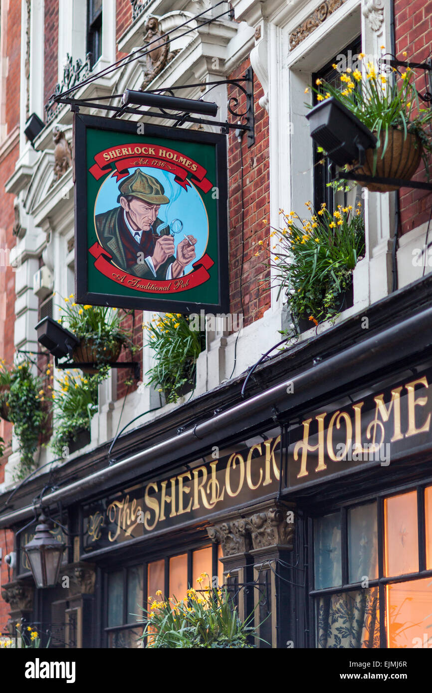 Sherlock holmes pub london england hi-res stock photography and images ...