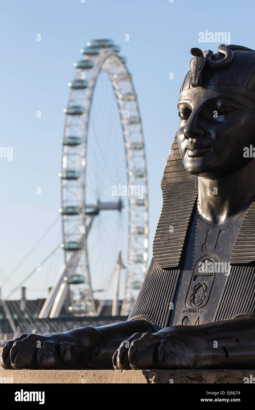 London eye sphinx hi-res stock photography and images - Alamy