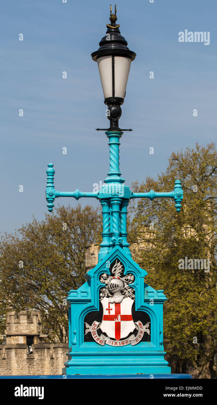 Blue painted bridge hi-res stock photography and images - Alamy