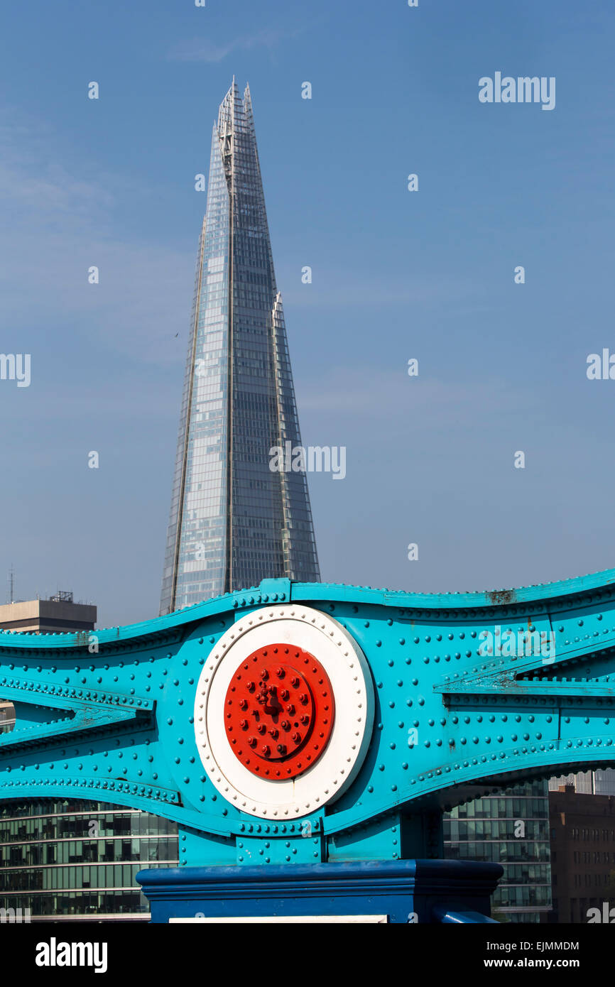 Blue painted bridge hi-res stock photography and images - Alamy