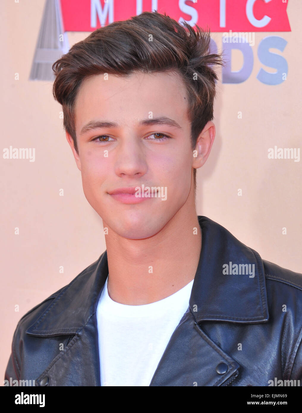Los Angeles, California, USA. 29th Mar, 2015. Cameron Dallas attending ...