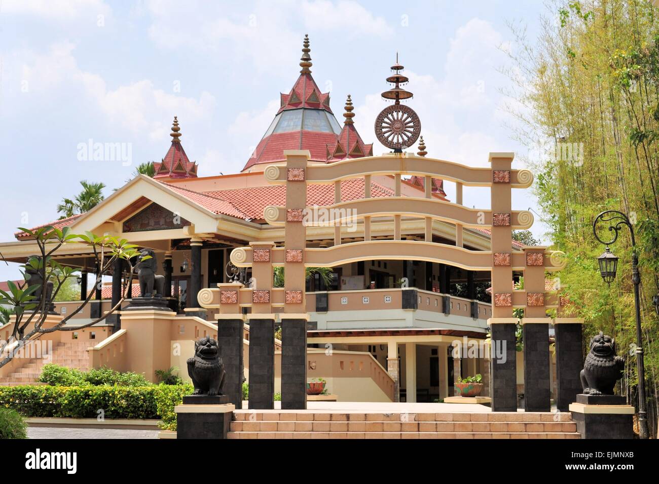 Modern Buddhist temple, Solo, Java, Indonesia Stock Photo - Alamy