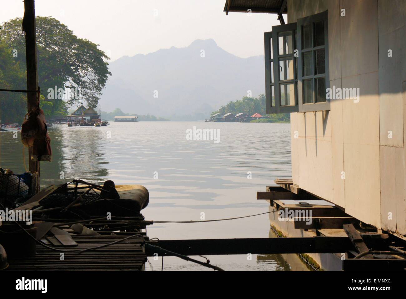 Asian boat hi-res stock photography and images - Alamy