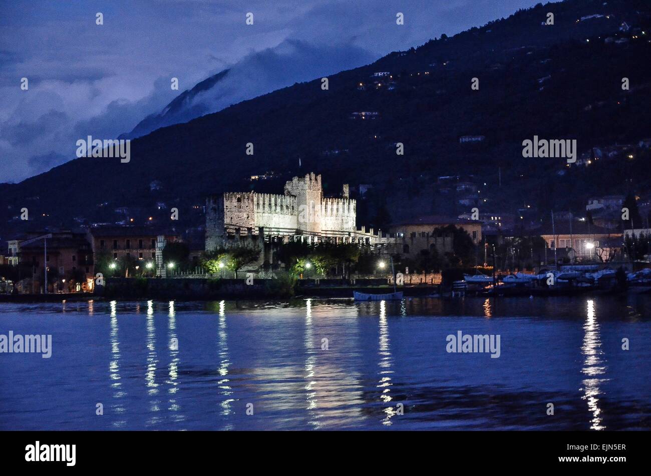 Torri Del Benaco Castle High Resolution Stock Photography and Images ...