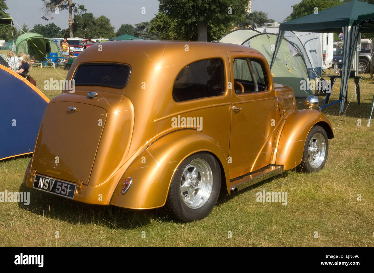 Ford Popular hot rod Stock Photo - Alamy