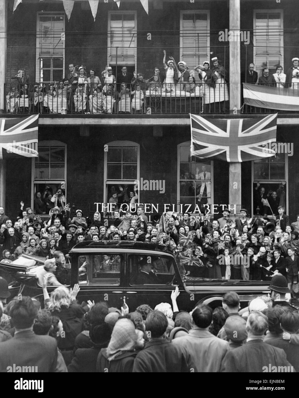 Duke edinburgh in coronation Black and White Stock Photos & Images - Alamy