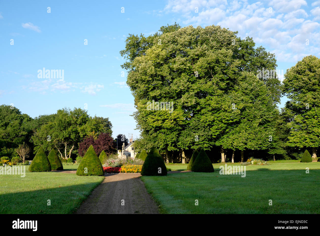 Avaray hi-res stock photography and images - Alamy
