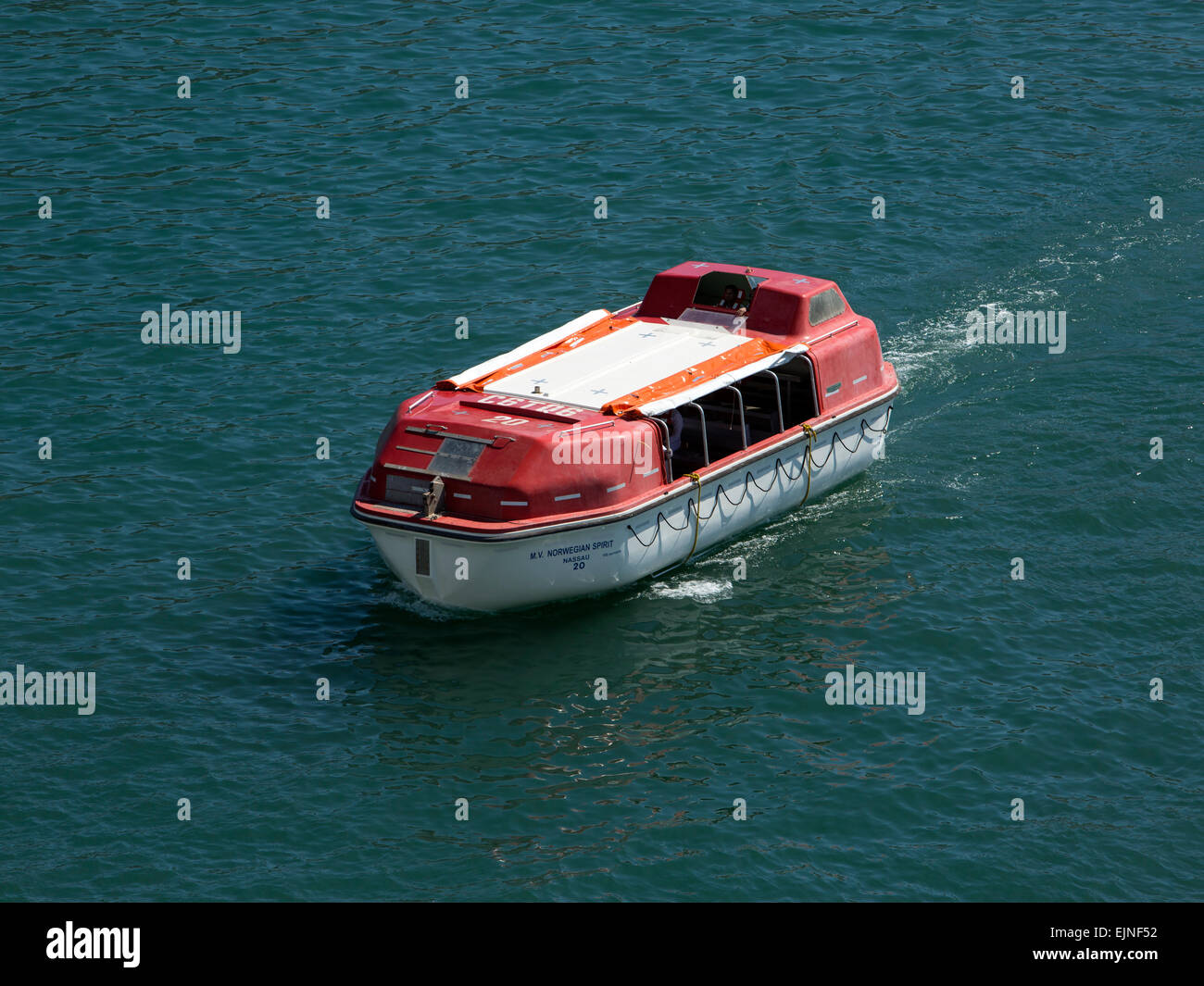 Cruise ship life boat hi-res stock photography and images - Alamy