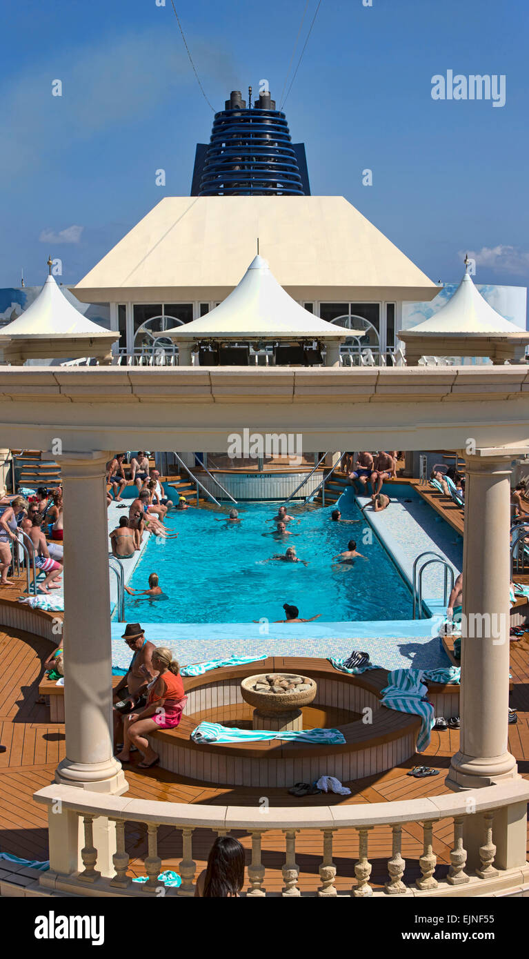 Cruise Ship Swimming Pool Stock Photos & Cruise Ship Swimming Pool ...