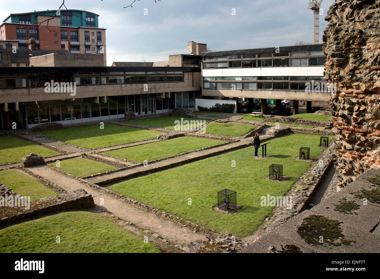 Roman baths foundations and Jewry Wall Museum, Leicester, UK Stock ...