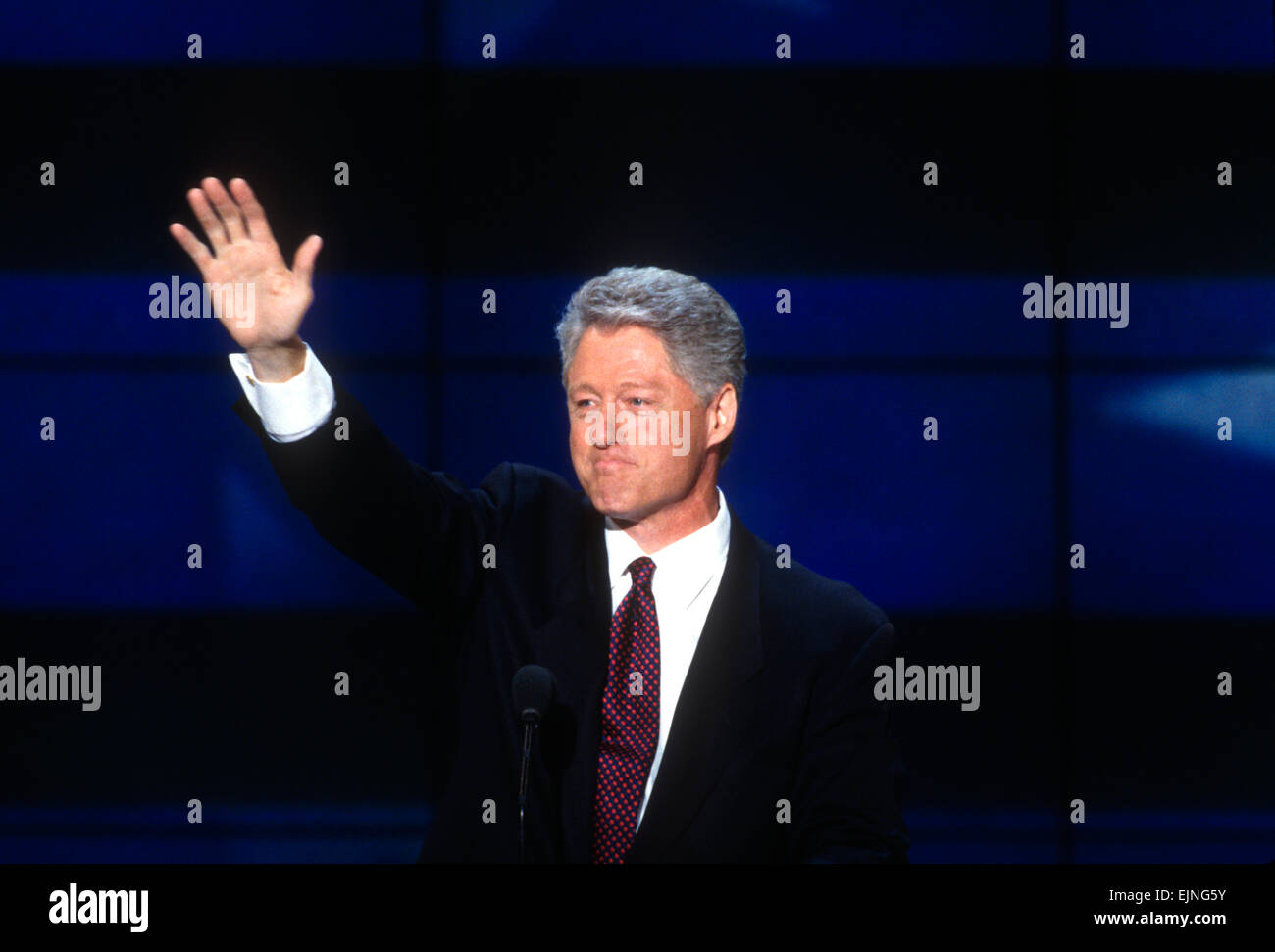 Bill clinton 1996 sign hi-res stock photography and images - Alamy