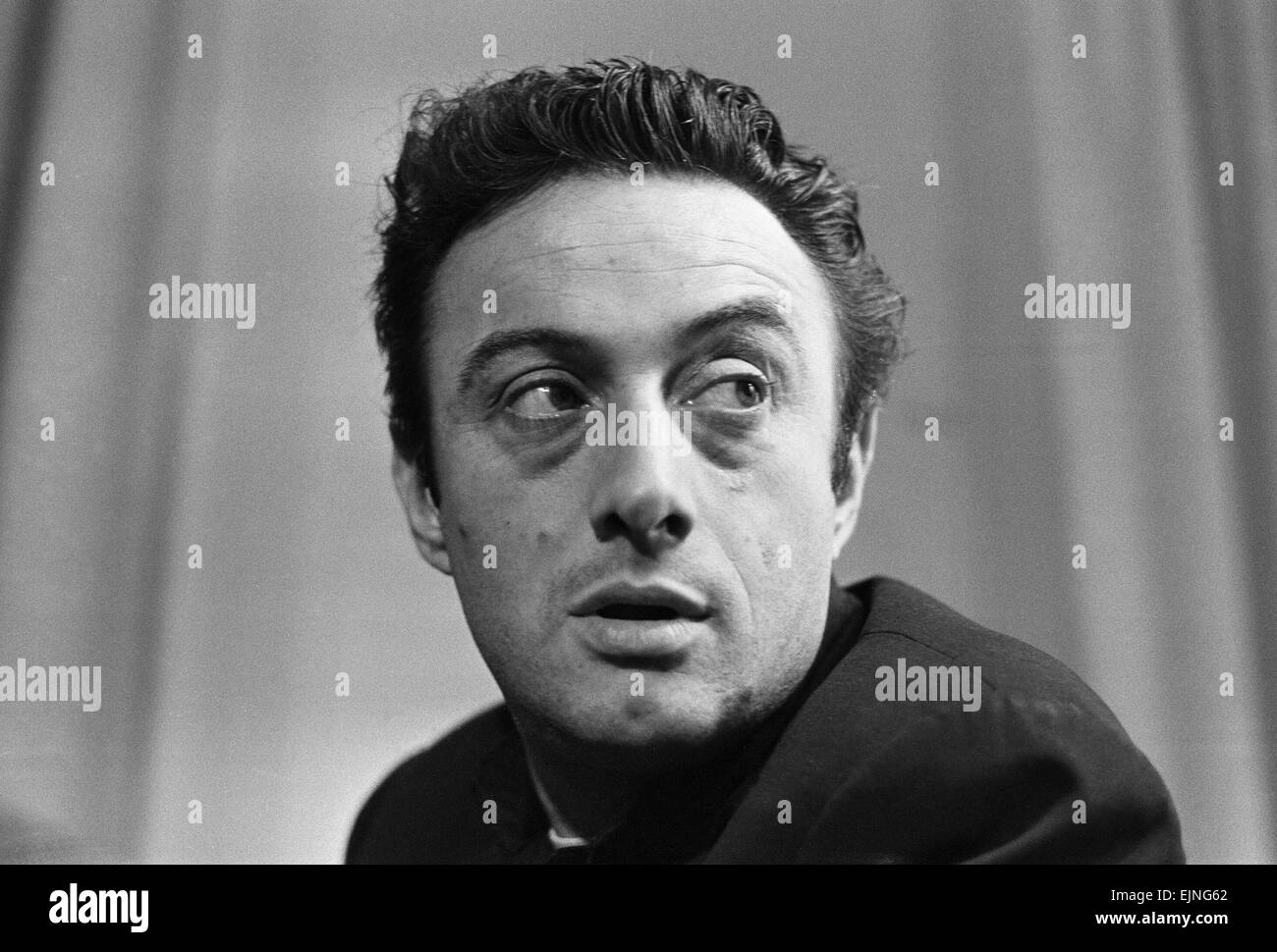 Bruce bruce comedian Black and White Stock Photos & Images - Alamy